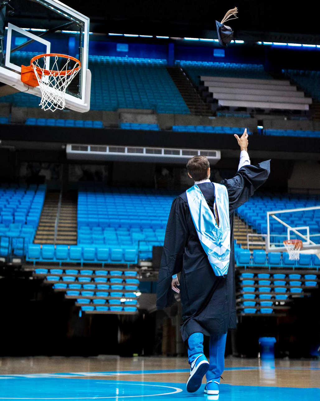Graduating – in person! | UNC Kenan-Flagler
