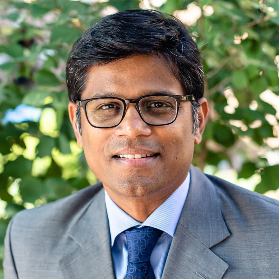 Saravanan Kesavan | UNC Kenan-Flagler Business School
