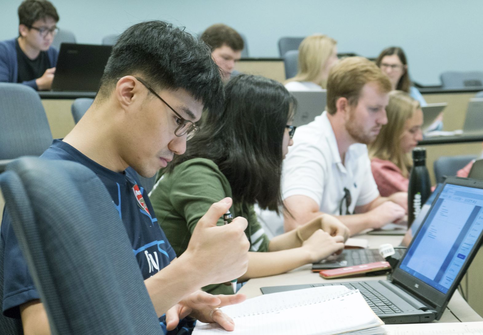 Master of Accounting Program Formats | UNC Kenan-Flagler Business School