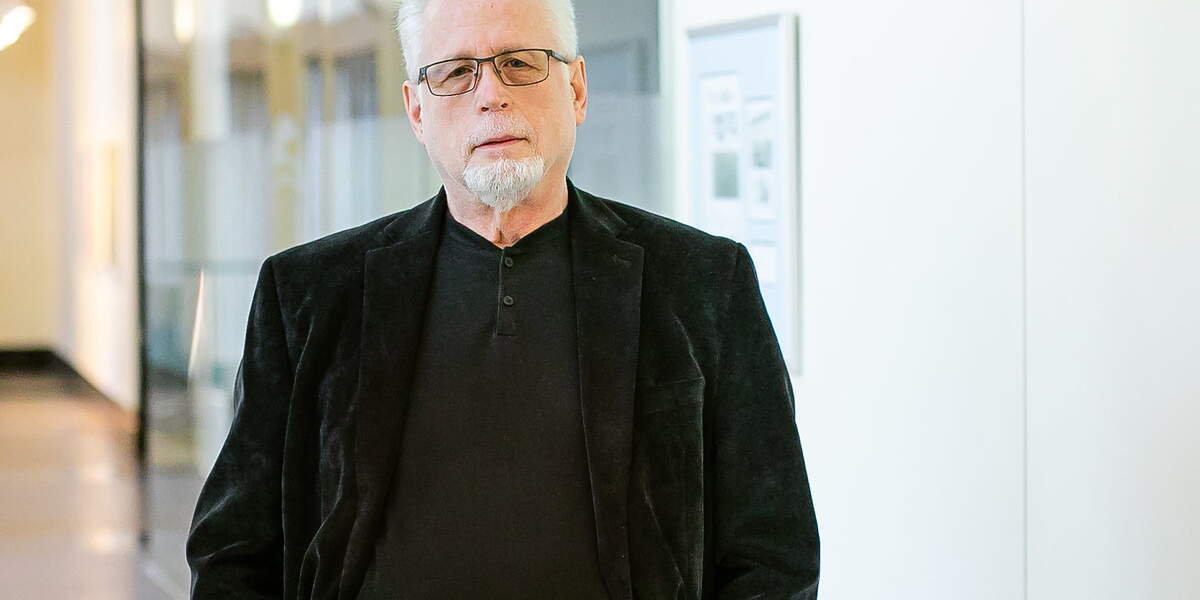 The art of depicting economic reality | UNC Kenan-Flagler