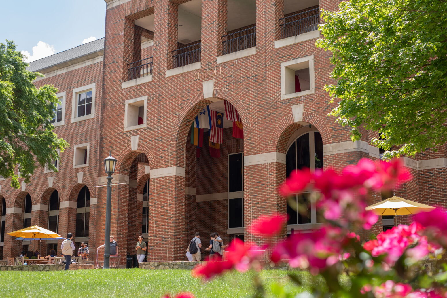 UNC Kenan-Flagler launches master’s program for new college grads